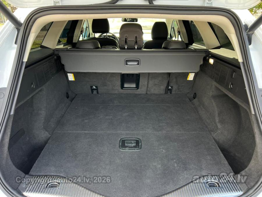 Balts Ford Mondeo 2018 Pērnava, ar dzinēja tilpumu 2.00 L un nobraukumu 259 tūkst. km par 9900 €, foto 10 vietnē AUTOMOTO.COM.LV