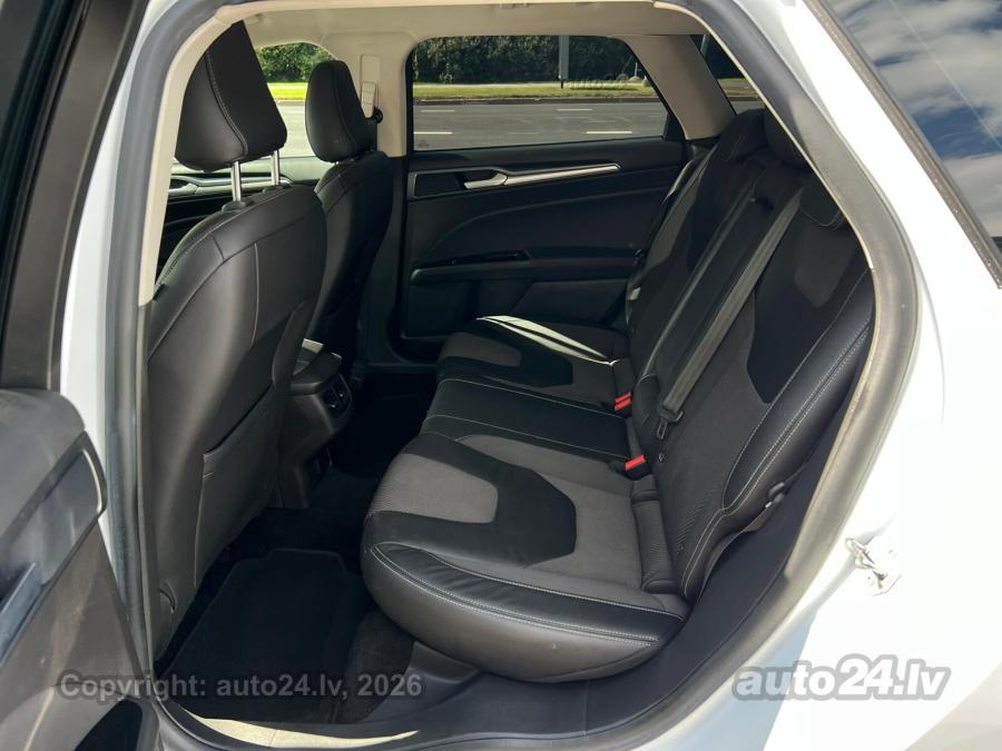 Balts Ford Mondeo 2018 Pērnava, ar dzinēja tilpumu 2.00 L un nobraukumu 259 tūkst. km par 9900 €, foto 11 vietnē AUTOMOTO.COM.LV