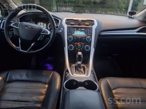 White Ford Mondeo 2018 in Riga, with an engine capacity of 2.00 L and mileage of 288 thousand km for 13500 €, photo 13 on AUTOMOTO.COM.LV