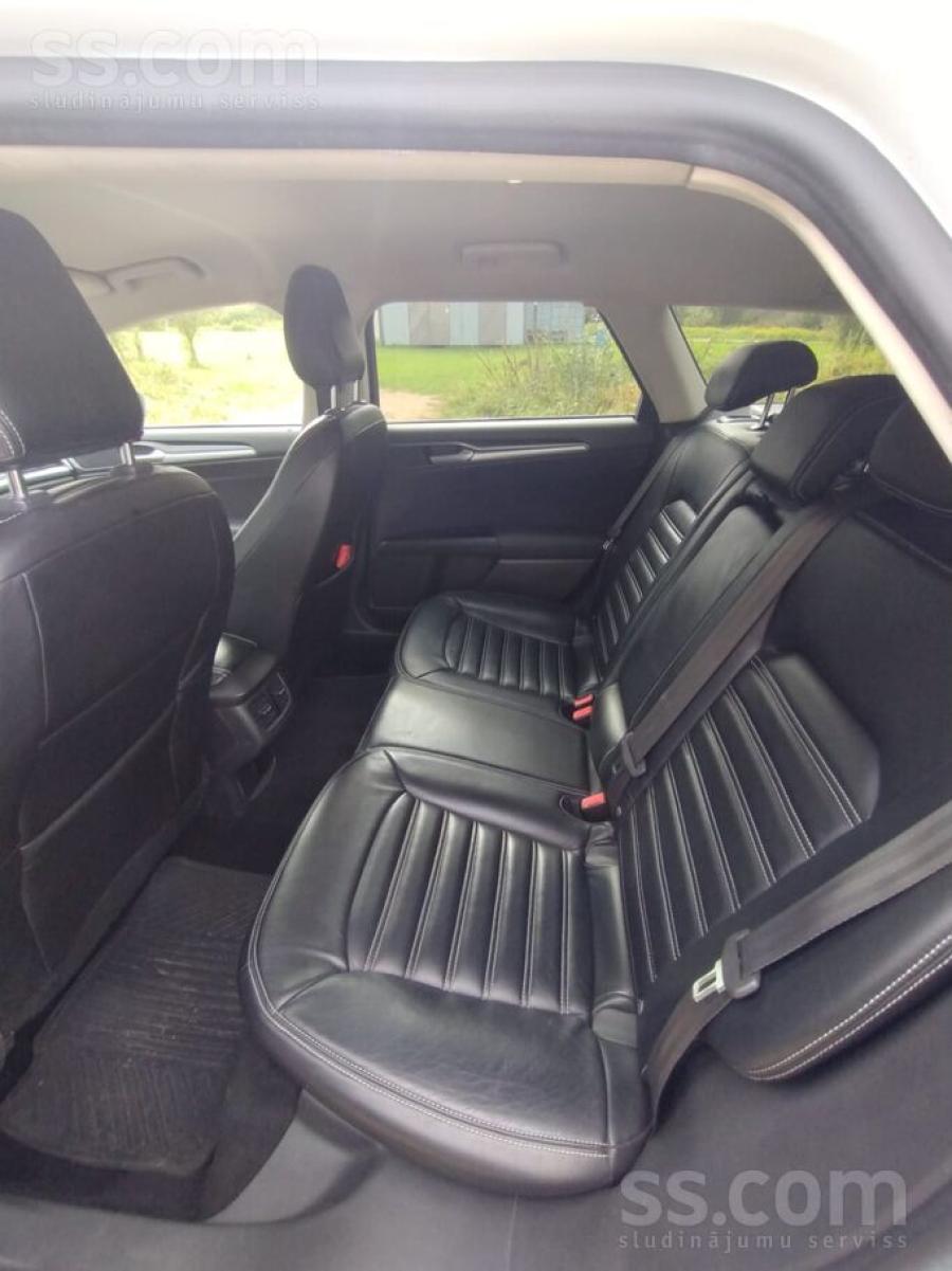 Balts Ford Mondeo 2018 Rīga, ar dzinēja tilpumu 2.00 L un nobraukumu 288 tūkst. km par 10500 €, foto 7 vietnē AUTOMOTO.COM.LV