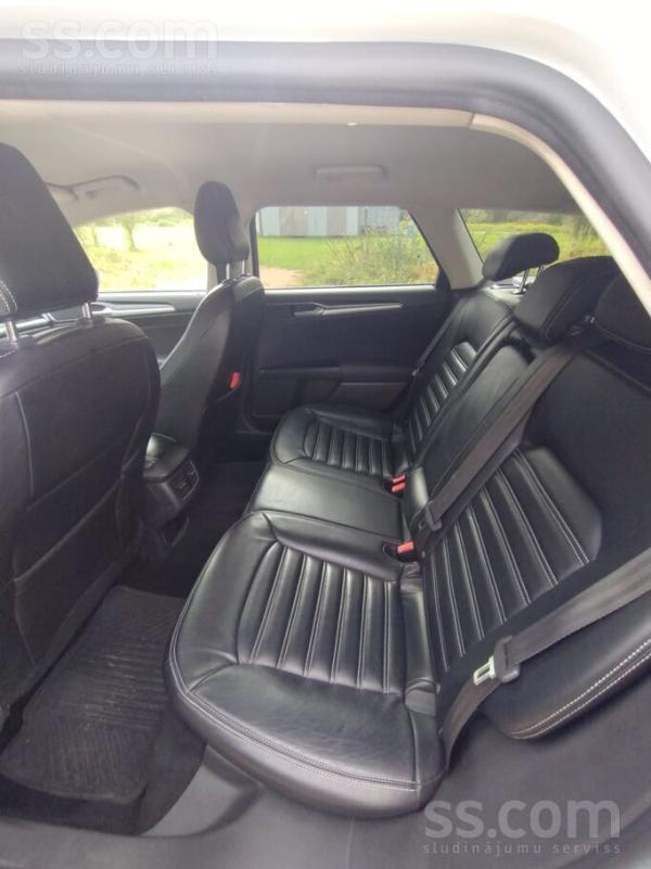 Balts Ford Mondeo 2018 Rīga, ar dzinēja tilpumu 2.00 L un nobraukumu 288 tūkst. km par 10500 €, foto 7 vietnē AUTOMOTO.COM.LV