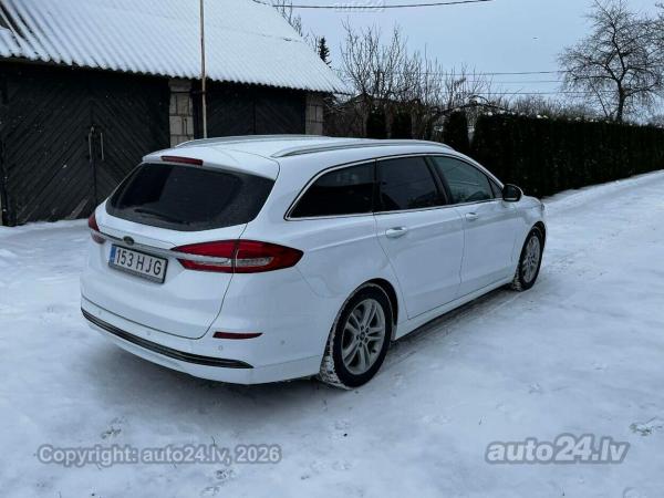 White Ford Mondeo 2019 in Narva, with an engine capacity of 2.00 L and mileage of 157 thousand km for 15000 €, photo 4 on AUTOMOTO.COM.LV
