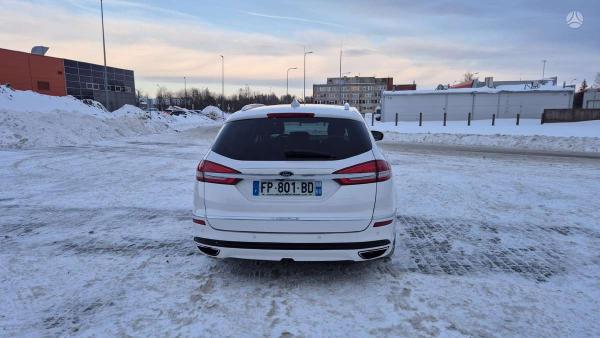 White Ford Mondeo 2020 in Taurage, with an engine capacity of 2.00 L and mileage of 368 thousand km for 7500 €, photo 6 on AUTOMOTO.COM.LV