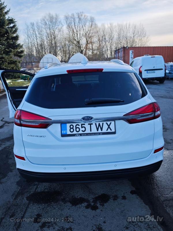 Balts Ford Mondeo 2020 Tallina, ar dzinēja tilpumu 2.00 L un nobraukumu 154 tūkst. km par 12000 €, foto 2 vietnē AUTOMOTO.COM.LV