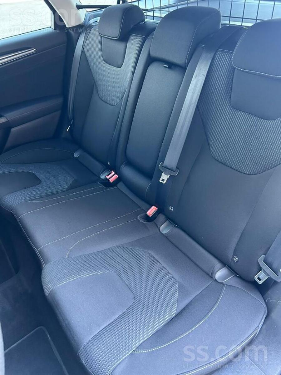 Balts Ford Mondeo 2020 Tukums, ar dzinēja tilpumu 2.00 L un nobraukumu 0 tūkst. km par 13700 €, foto 14 vietnē AUTOMOTO.COM.LV