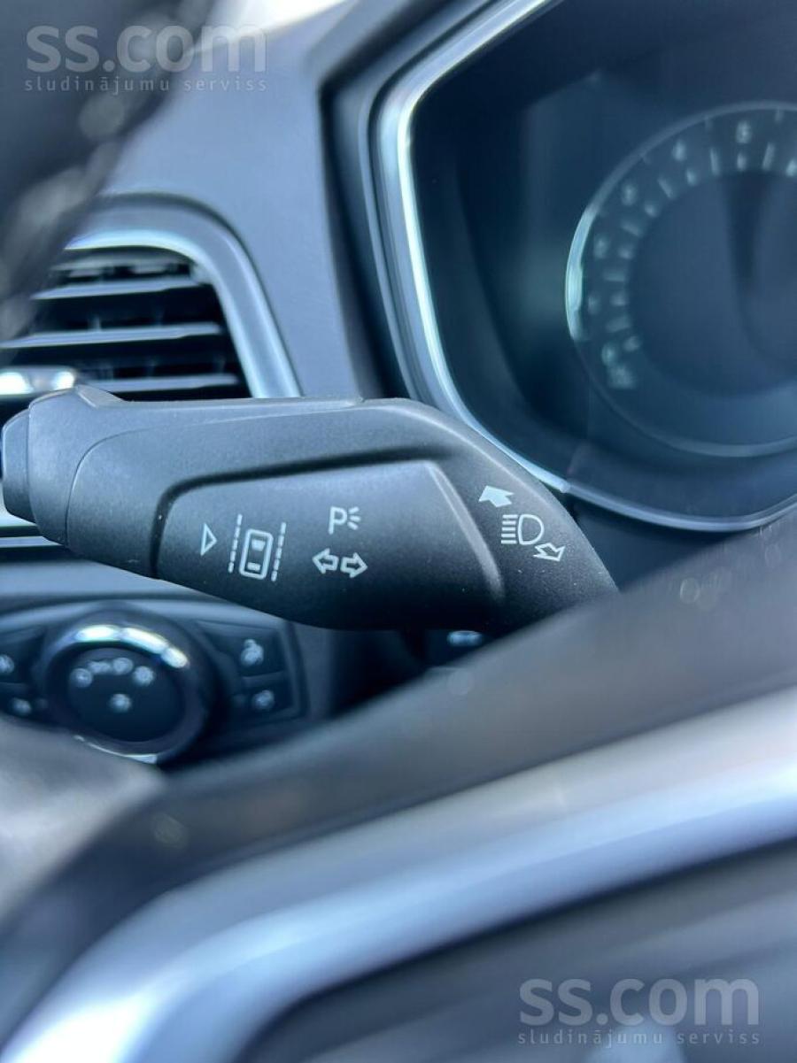 Balts Ford Mondeo 2020 Tukums, ar dzinēja tilpumu 2.00 L un nobraukumu 0 tūkst. km par 13700 €, foto 26 vietnē AUTOMOTO.COM.LV