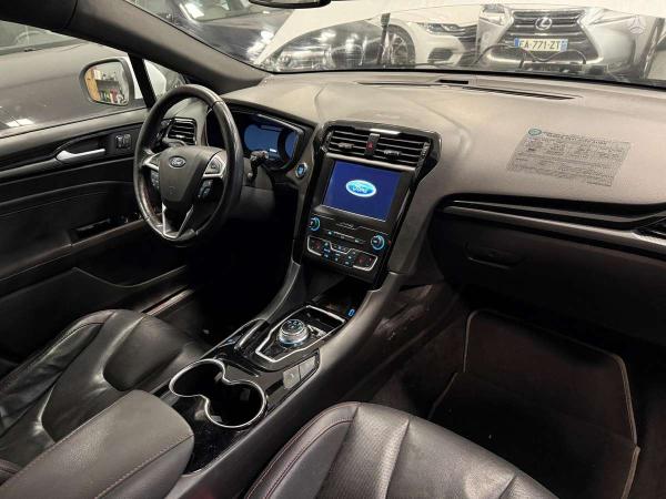Balts Ford Mondeo 2021 Tauragė, ar dzinēja tilpumu 2.00 L un nobraukumu 270 tūkst. km par 7800 €, foto 5 vietnē AUTOMOTO.COM.LV