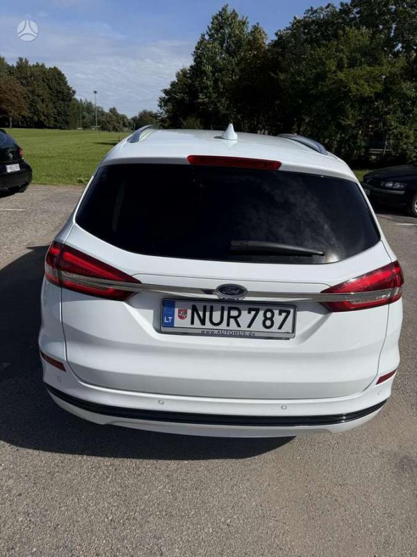 White Ford Mondeo 2021 in Siauliai, with an engine capacity of 0.00 L and mileage of 170 thousand km for 12700 €, photo 7 on AUTOMOTO.COM.LV