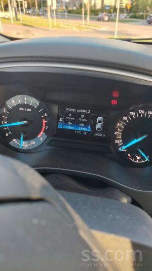 Yellow Ford Mondeo 2018 in Cesis, with an engine capacity of 1.50 L and mileage of 113 thousand km for 11900 €, photo 3 on AUTOMOTO.COM.LV
