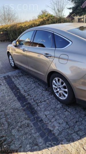 Yellow Ford Mondeo 2018 in Cesis, with an engine capacity of 1.50 L and mileage of 113 thousand km for 11900 €, photo 11 on AUTOMOTO.COM.LV