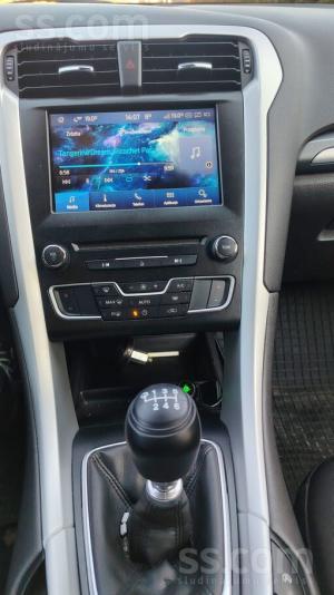 Yellow Ford Mondeo 2018 in Cesis, with an engine capacity of 1.50 L and mileage of 113 thousand km for 11900 €, photo 19 on AUTOMOTO.COM.LV