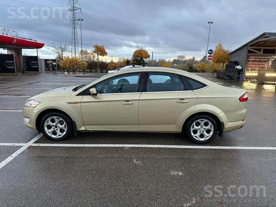 Yellow Ford Mondeo 2007 in Riga, with an engine capacity of 2.00 L and mileage of 234 thousand km for 2290 €, photo 2 on AUTOMOTO.COM.LV