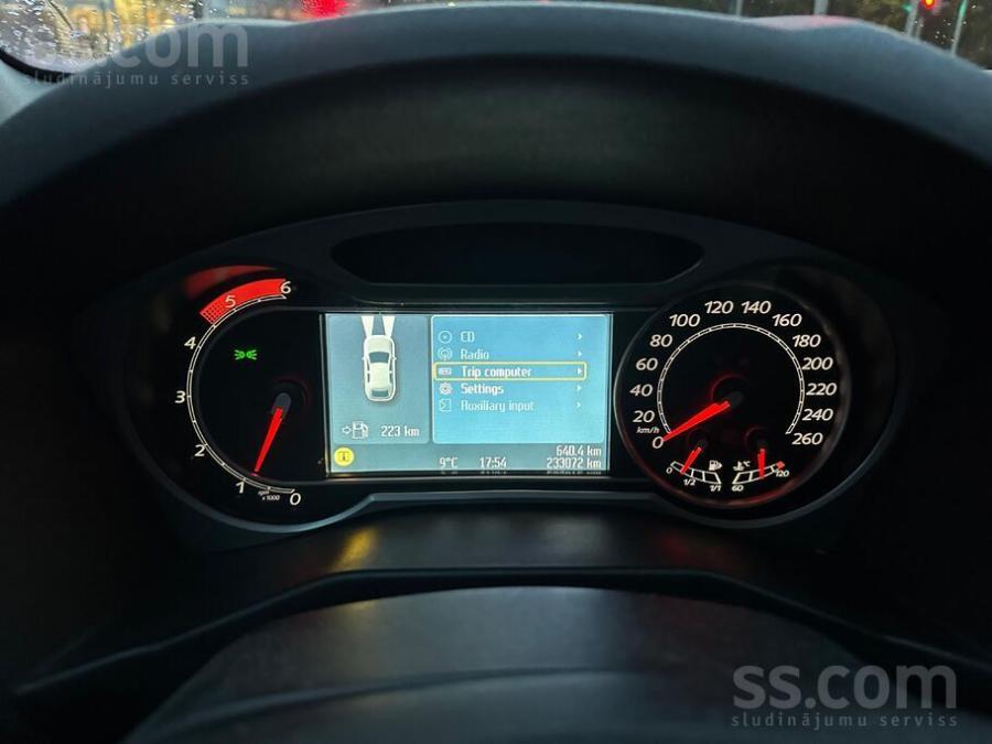 Yellow Ford Mondeo 2007 in Riga, with an engine capacity of 2.00 L and mileage of 240 thousand km for 1890 €, photo 11 on AUTOMOTO.COM.LV
