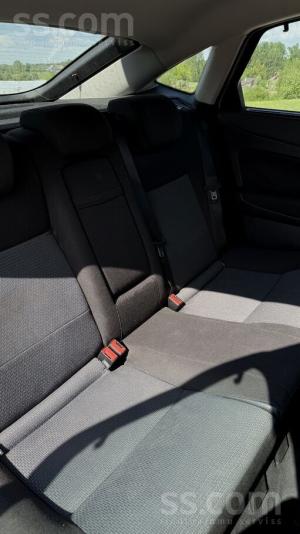 Dzeltens Ford Mondeo 2008 Aizkraukle, ar dzinēja tilpumu 2.00 L un nobraukumu 255 tūkst. km par 2150 €, foto 7 vietnē AUTOMOTO.COM.LV