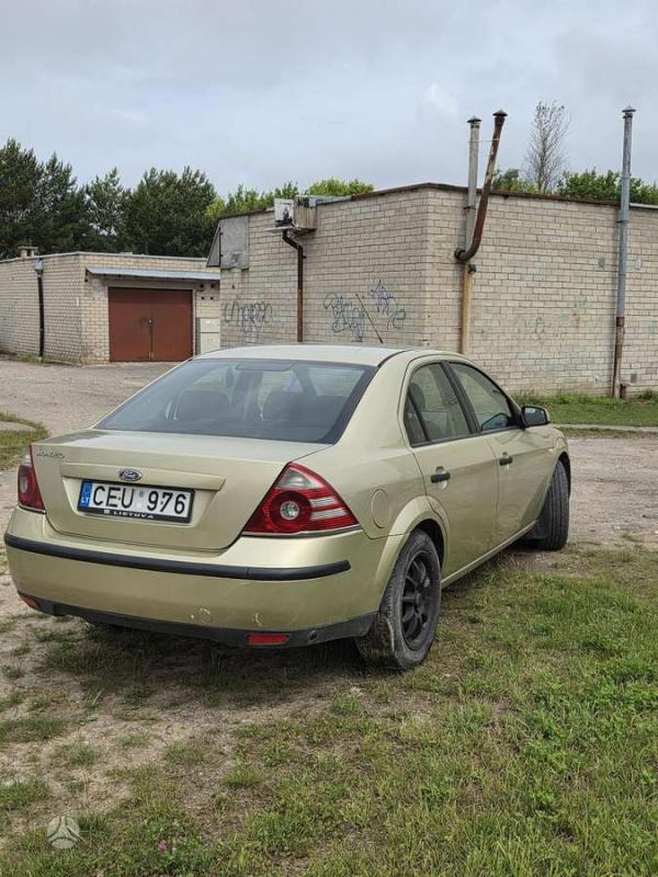 Yellow Ford Mondeo 2006 in Palanga, with an engine capacity of 1.80 L and mileage of 289 thousand km for 350 €, photo 5 on AUTOMOTO.COM.LV