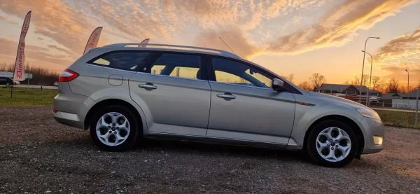 Dzeltens Ford Mondeo 2009 Daugavpils, ar dzinēja tilpumu 1.80 L un nobraukumu 265 tūkst. km par 2750 €, foto 6 vietnē AUTOMOTO.COM.LV