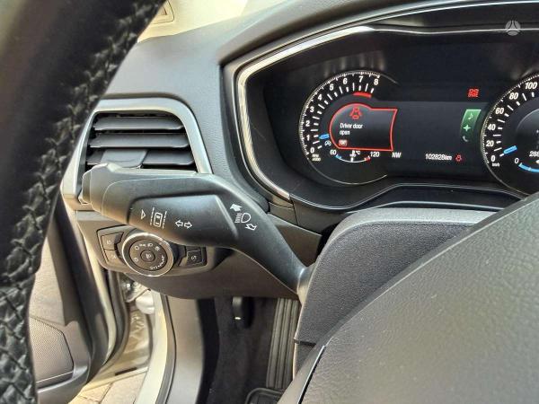 Yellow Ford Mondeo 2015 in Utena, with an engine capacity of 1.50 L and mileage of 102 thousand km for 6850 €, photo 9 on AUTOMOTO.COM.LV