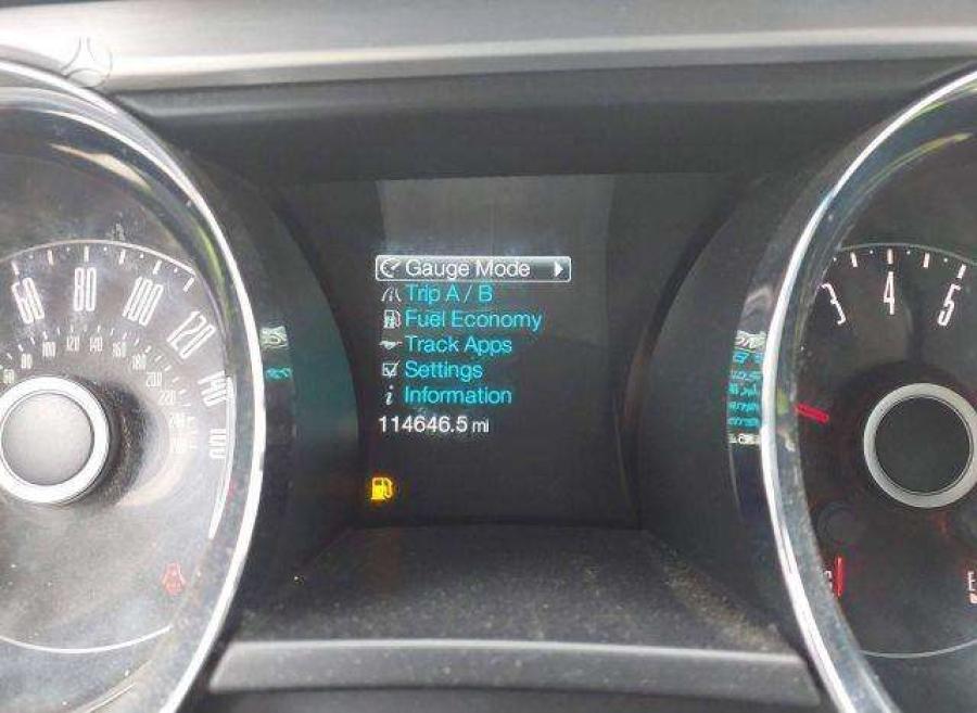 Black Ford Mustang 2014 in Klaipeda, with an engine capacity of 3.70 L and mileage of 184 thousand km for 12900 €, photo 25 on AUTOMOTO.COM.LV