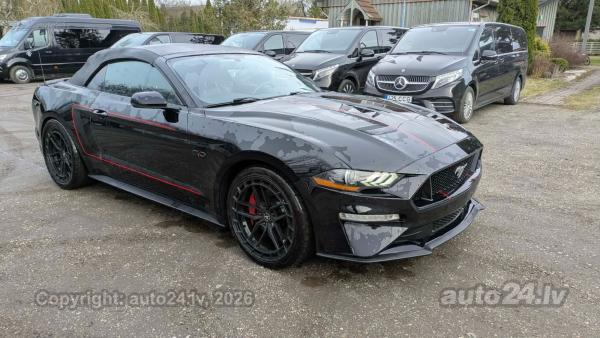 Black Ford Mustang 2018 in Tallinn, with an engine capacity of 5.00 L and mileage of 110 thousand km for 35900 €, photo 2 on AUTOMOTO.COM.LV