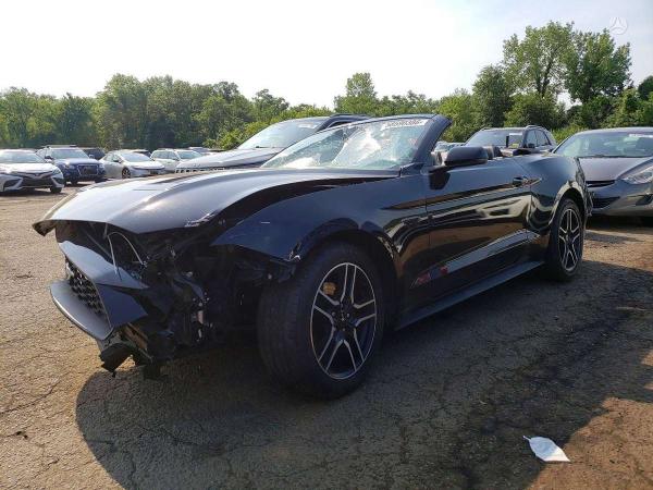 Black Ford Mustang 2018 in Kaunas, with an engine capacity of 2.30 L and mileage of 133 thousand km for 5500 €, photo 2 on AUTOMOTO.COM.LV