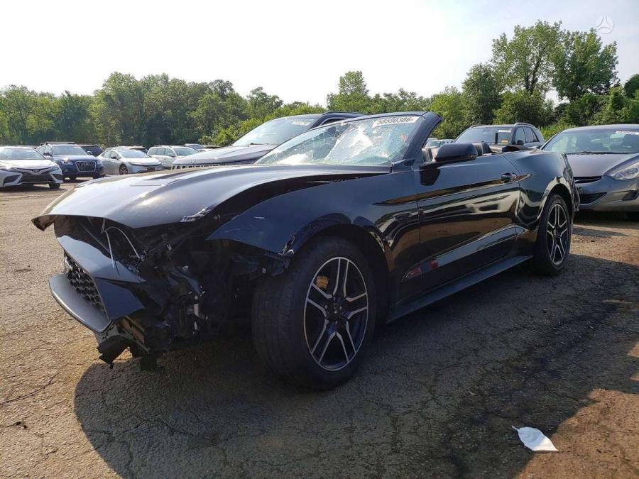 Melns Ford Mustang 2018 Kauņa, ar dzinēja tilpumu 2.30 L un nobraukumu 133 tūkst. km par 5500 €, foto 3 vietnē AUTOMOTO.COM.LV