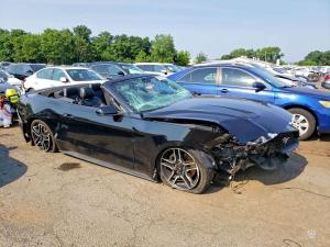 Melns Ford Mustang 2018 Kauņa, ar dzinēja tilpumu 2.30 L un nobraukumu 133 tūkst. km par 5500 €, foto 12 vietnē AUTOMOTO.COM.LV