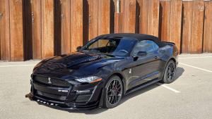 Black Ford Mustang 2018 in Kaunas, with an engine capacity of 2.25 L and mileage of 80 thousand km for 26000 €, photo 3 on AUTOMOTO.COM.LV