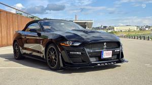Black Ford Mustang 2018 in Kaunas, with an engine capacity of 2.25 L and mileage of 80 thousand km for 26000 €, photo 4 on AUTOMOTO.COM.LV