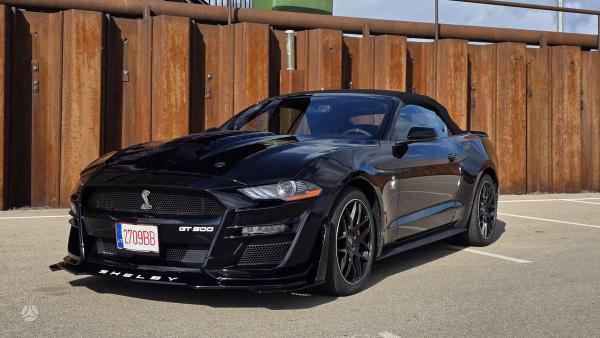Black Ford Mustang 2018 in Kaunas, with an engine capacity of 2.25 L and mileage of 80 thousand km for 26000 €, photo 7 on AUTOMOTO.COM.LV