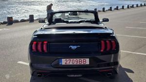 Black Ford Mustang 2018 in Kaunas, with an engine capacity of 2.25 L and mileage of 80 thousand km for 26000 €, photo 28 on AUTOMOTO.COM.LV