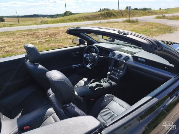 Ford Mustang 2018 Jonava vietnē Melns Ford Mustang 2018 Jonava, ar dzinēja tilpumu 2.30 L un nobraukumu 82 tūkst. km par 17900 €, foto 7 vietnē AUTOMOTO.COM.LV