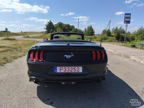 Ford Mustang 2018 Jonava vietnē Melns Ford Mustang 2018 Jonava, ar dzinēja tilpumu 2.30 L un nobraukumu 82 tūkst. km par 17900 €, foto 11 vietnē AUTOMOTO.COM.LV