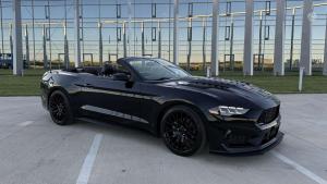 Melns Ford Mustang 2019 Klaipėda, ar dzinēja tilpumu 2.25 L un nobraukumu 97 tūkst. km par 23990 €, foto 10 vietnē AUTOMOTO.COM.LV
