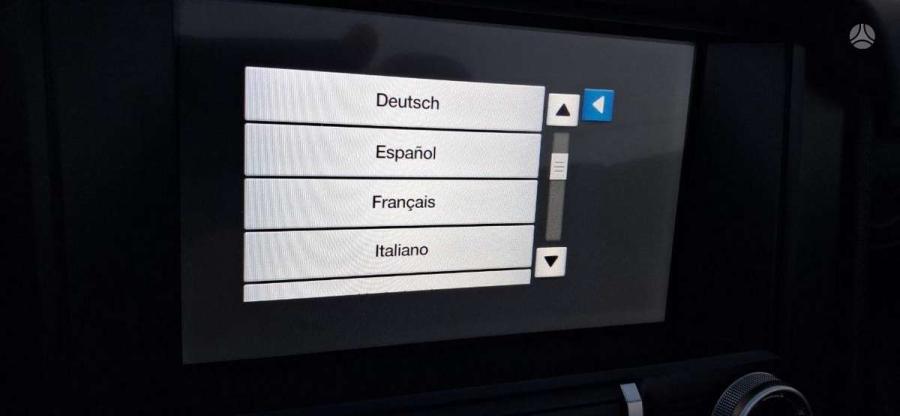 Black Ford Mustang 2019 in Kretinga, with an engine capacity of 2.25 L and mileage of 80 thousand km for 20999 €, photo 33 on AUTOMOTO.COM.LV