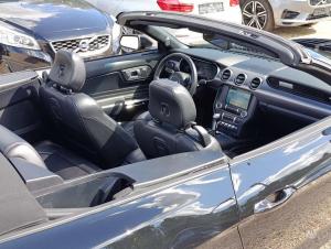 Melns Ford Mustang 2019 Ukmergė, ar dzinēja tilpumu 2.25 L un nobraukumu 102 tūkst. km par 22500 €, foto 7 vietnē AUTOMOTO.COM.LV