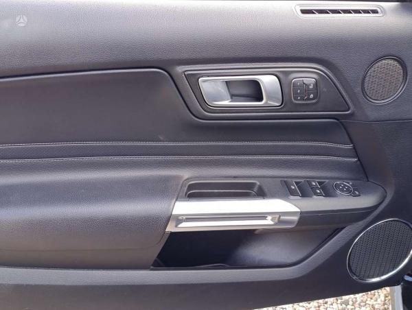 Ford Mustang 2019 in Ukmerge on AUTOMOTO.COM.LV Black Ford Mustang 2019 in Ukmerge, with an engine capacity of 2.25 L and mileage of 102 thousand km for 22500 €, photo 11 on AUTOMOTO.COM.LV