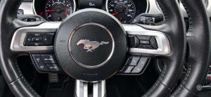 Melns Ford Mustang 2019 Klaipėda, ar dzinēja tilpumu 2.25 L un nobraukumu 81 tūkst. km par 17499 €, foto 19 vietnē AUTOMOTO.COM.LV