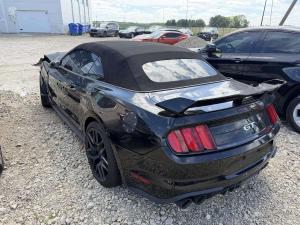 Melns Ford Mustang 2020 Šauļi, ar dzinēja tilpumu 4.95 L un nobraukumu 87 tūkst. km par 18100 €, foto  vietnē AUTOMOTO.COM.LV