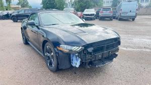 Black Ford Mustang 2022 in Ukmerge, with an engine capacity of 2.25 L and mileage of 42 thousand km for 10299 €, photo  on AUTOMOTO.COM.LV
