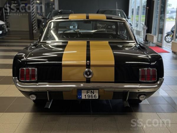 Black Ford Mustang 1966 in Riga, with an engine capacity of 4.70 L and mileage of 56 thousand km for 45000 €, photo 5 on AUTOMOTO.COM.LV