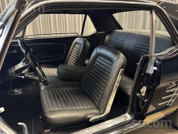 Black Ford Mustang 1966 in Riga, with an engine capacity of 4.70 L and mileage of 56 thousand km for 45000 €, photo 8 on AUTOMOTO.COM.LV