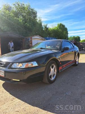 Black Ford Mustang 2000 in Liepaja, with an engine capacity of 3.80 L and mileage of 128 thousand km for 5000 €, photo  on AUTOMOTO.COM.LV