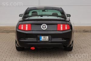 Melns Ford Mustang 2010 Rīga, ar dzinēja tilpumu 4.00 L un nobraukumu 0 tūkst. km par 6995 €, foto 8 vietnē AUTOMOTO.COM.LV