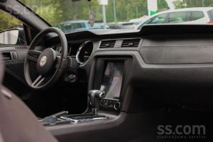 Melns Ford Mustang 2010 Rīga, ar dzinēja tilpumu 4.00 L un nobraukumu 0 tūkst. km par 6995 €, foto 16 vietnē AUTOMOTO.COM.LV