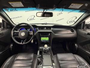 Melns Ford Mustang 2013 Viļņa, ar dzinēja tilpumu 4.95 L un nobraukumu 152 tūkst. km par 19900 €, foto 5 vietnē AUTOMOTO.COM.LV