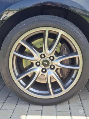 Melns Ford Mustang 2014 Viļņa, ar dzinēja tilpumu 4.95 L un nobraukumu 160 tūkst. km par 13500 €, foto 15 vietnē AUTOMOTO.COM.LV