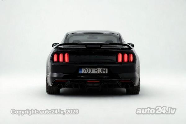 Black Ford Mustang 2016 in Tallinn, with an engine capacity of 3.70 L and mileage of 90 thousand km for 24900 €, photo 4 on AUTOMOTO.COM.LV