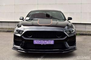 Black Ford Mustang 2016 in Kretinga, with an engine capacity of 3.70 L and mileage of 62 thousand km for 22000 €, photo 4 on AUTOMOTO.COM.LV