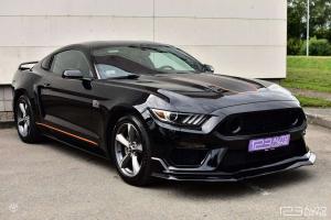 Black Ford Mustang 2016 in Kretinga, with an engine capacity of 3.70 L and mileage of 62 thousand km for 22000 €, photo 5 on AUTOMOTO.COM.LV