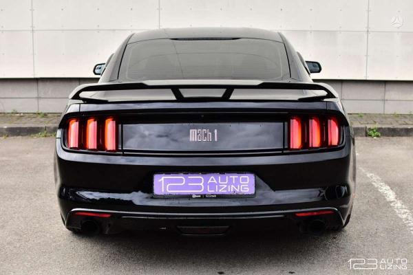 Black Ford Mustang 2016 in Kretinga, with an engine capacity of 3.70 L and mileage of 62 thousand km for 22000 €, photo 8 on AUTOMOTO.COM.LV
